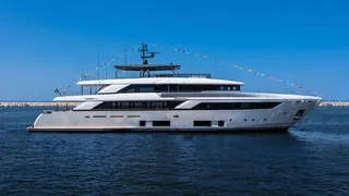Tenth Custom Line superyacht Navetta 42 launched